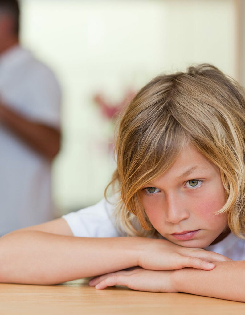 Avocat droit des mineurs Calais – Cabinet Maître Almuneau